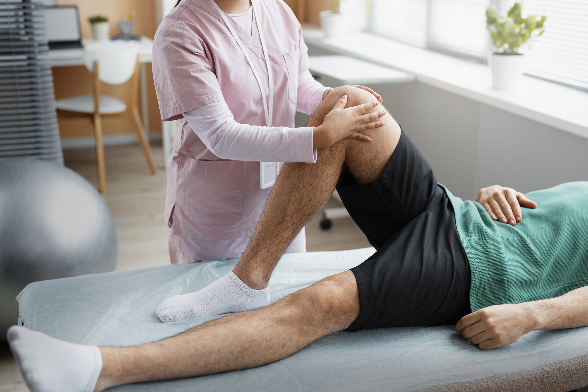How Physiotherapy Speeds Up Recovery After Injury